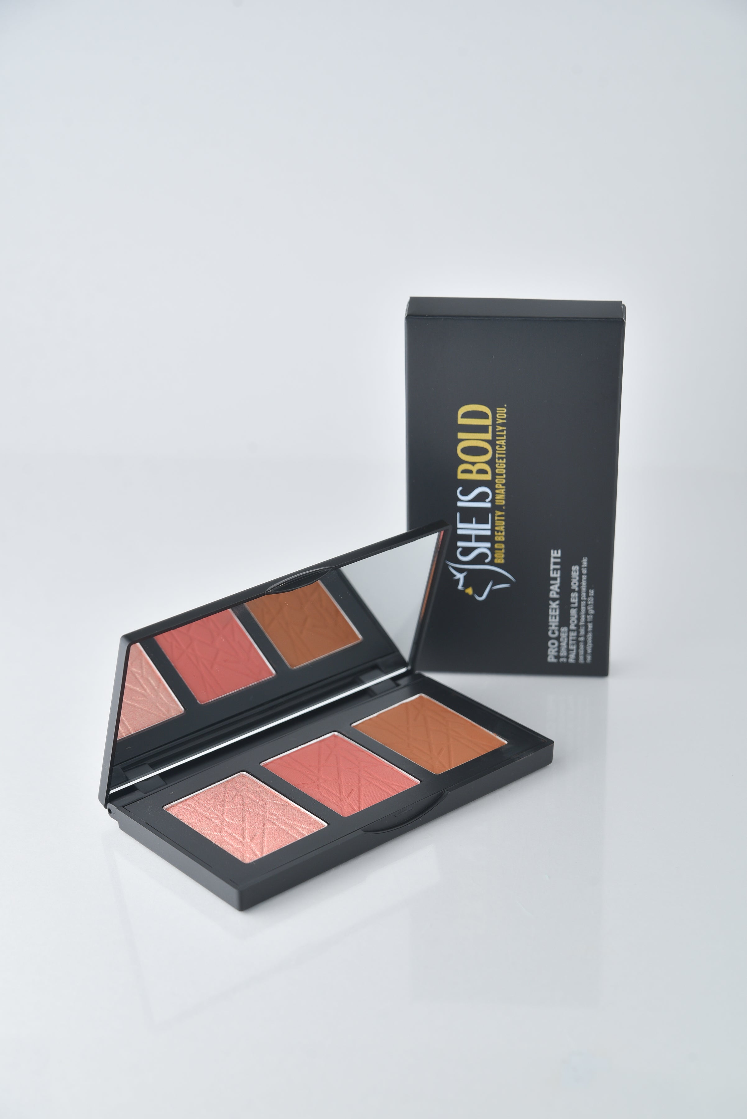 Pro Cheek Palette – She Is Bold Beauty